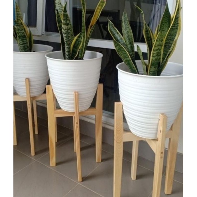 Jual Dudukan pot kembang kayu jati belanda tempat kembang kayu ...