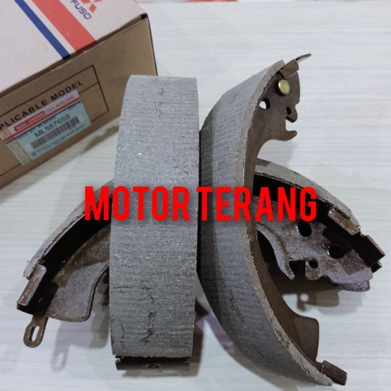 Jual BRAKE SHOE KAMPAS REM BELAKANG MITSUBISHI KUDA / L300 DIESEL ORIGINAL | Shopee Indonesia