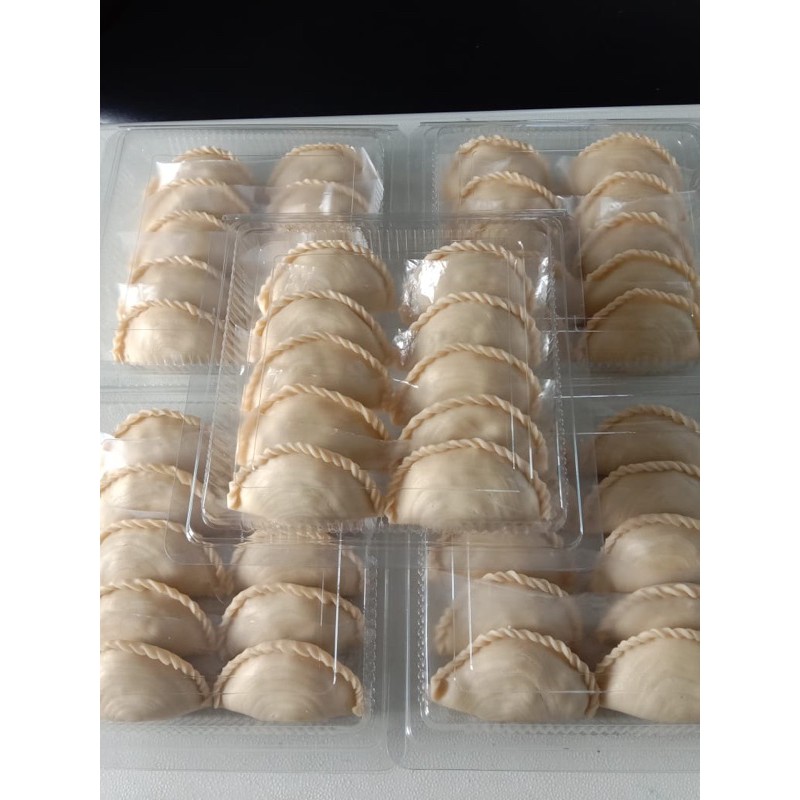 Jual PASTEL AYAM KENTANG + SAUS CABE, ISI 10, (PONTIANAK)-(HALAL ...