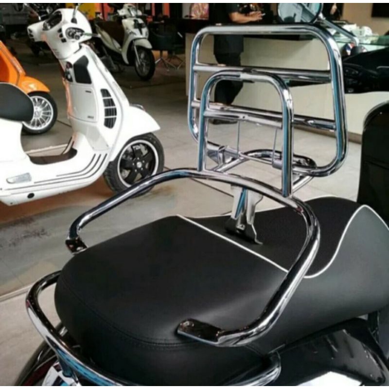 Jual Backrack Vespa Primavera New Sprint dan Vespa GTS.Aksesoris Vespa ...