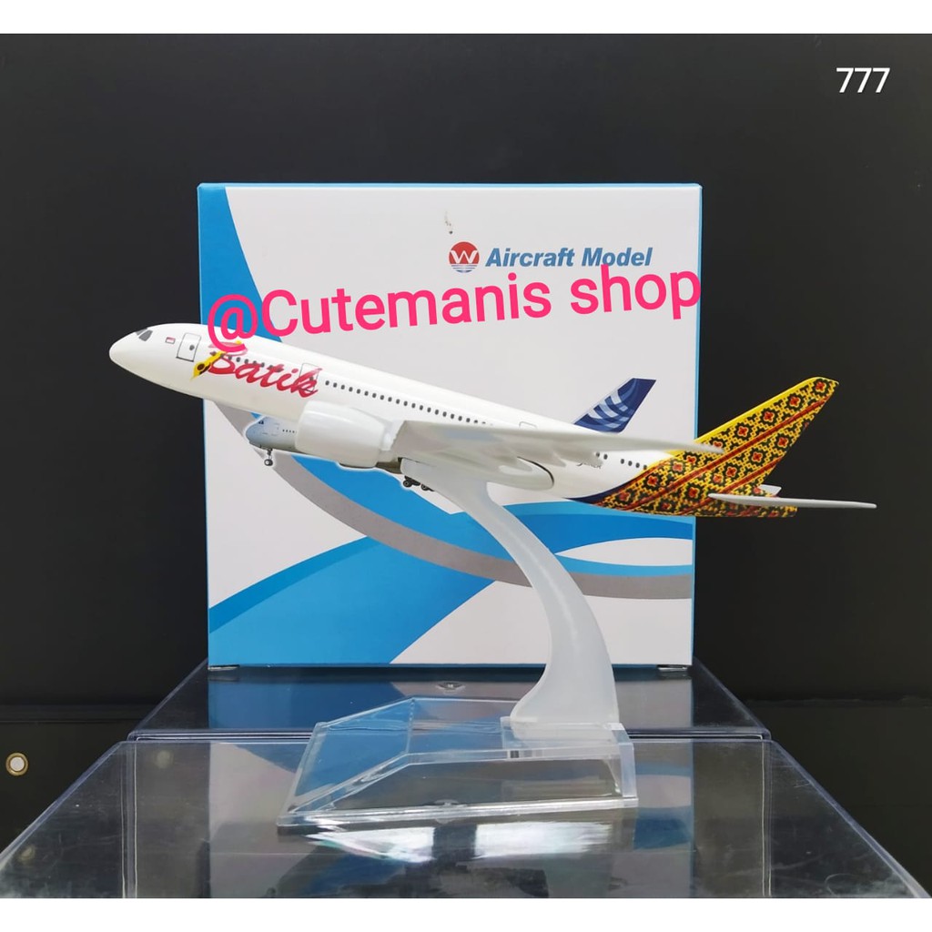 Jual Miniatur Diecast Pesawat Batik ( 777 ) | Shopee Indonesia