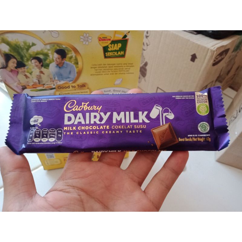 Jual Cadbury Dairy Milk Cokelat Susu 57gr | Shopee Indonesia