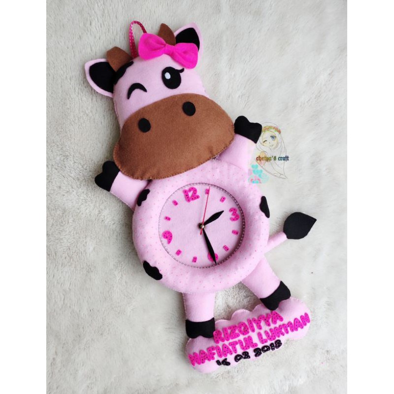 Jual jam dinding flanel,jam sapi pink | Shopee Indonesia