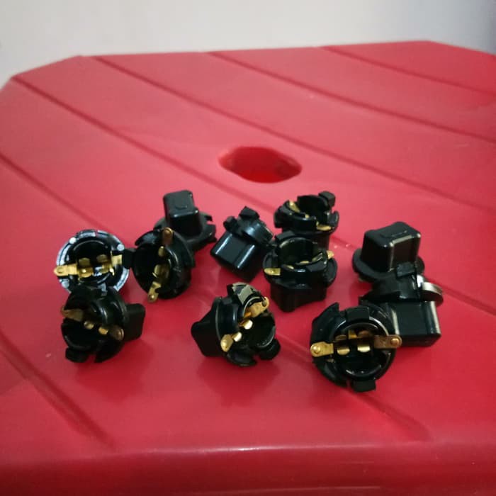 Jual Soket Fitting Lampu Dashboard Panel Ac Mobil Universal Big T10 ...