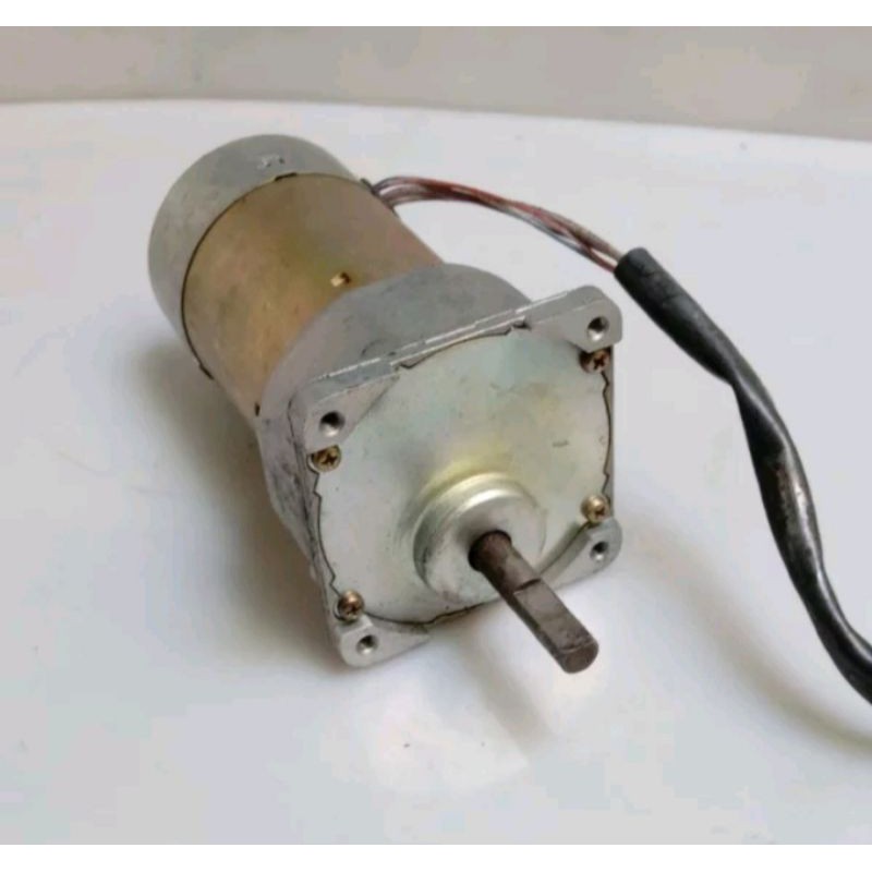 Jual Japan Matsushita Dc Gearbox Motor MCG-26G24 DC 18V 59Rpm | Shopee ...