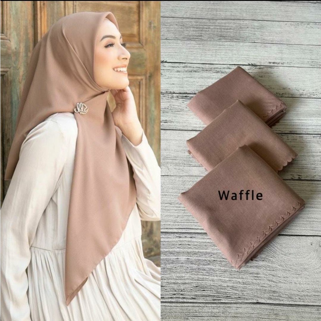 Jual hijab segi empat polos voal premium coklat muda | Shopee Indonesia