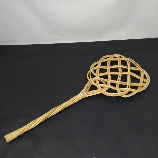 Jual Pembersih Kasur / Pukulan Kasur / Raket Kasur Kayu Rotan | Shopee ...