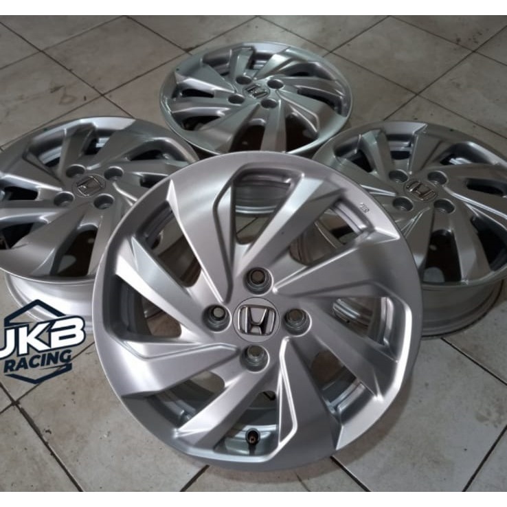 Jual Velg racing Oem Bekas Model STD MOBILIO Ring 15 Lebar 5,5 PCD ...