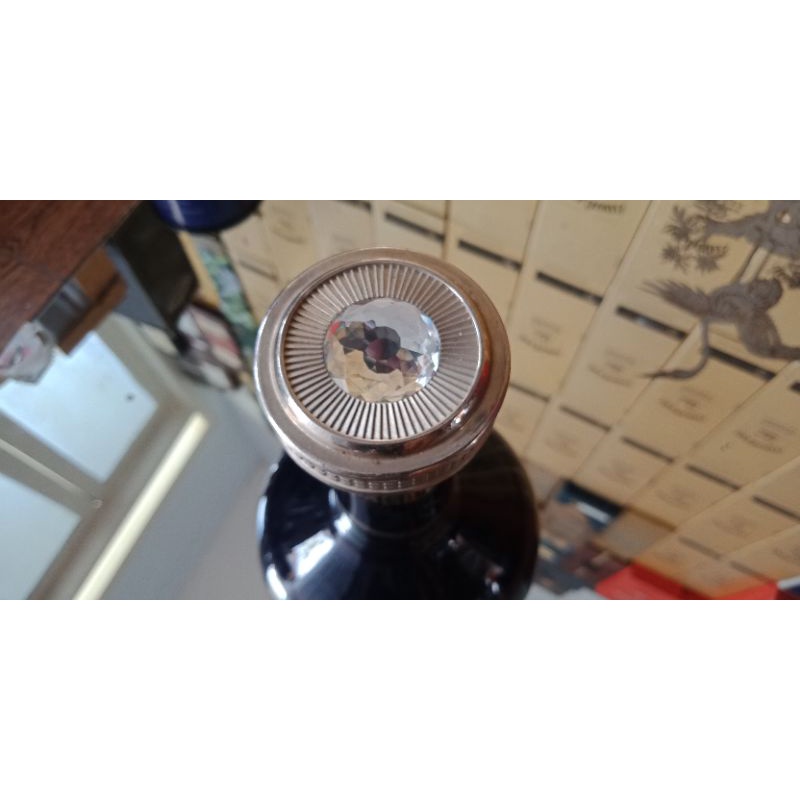 Jual botol bekas miras botol bekas whisky botol koleksi botol pajangan botol bekas minuman keras ...