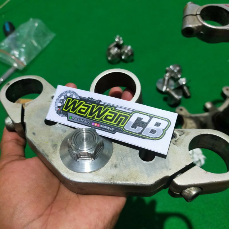 Jual Baut T atas Ninja R SS baut segitiga atas ninja R RRninja ss ...