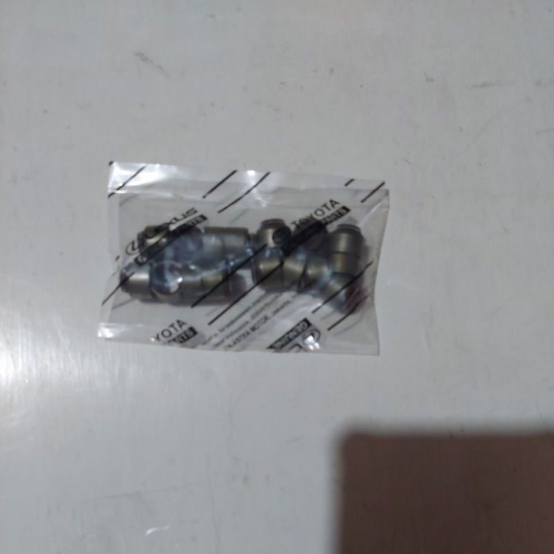 Jual seal klep innova diesel,hilux,fortuner harga per pc | Shopee Indonesia