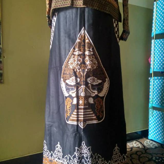 Jual Sarung batik gunungan/ sarung gunungan | Shopee Indonesia