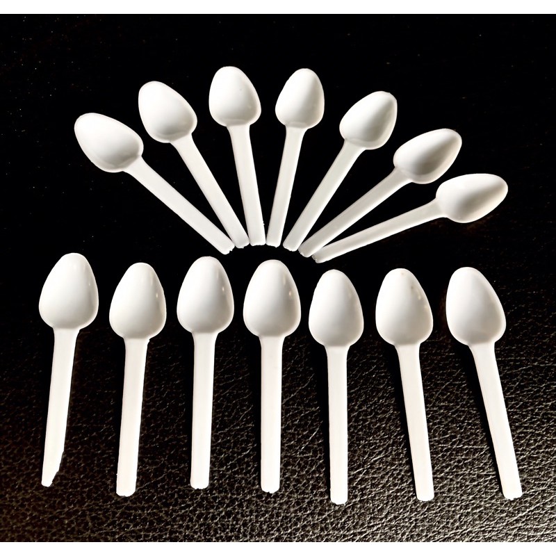 Jual sendok plastik STB putih susu 8cm untuk sendok jely / puding / es ...