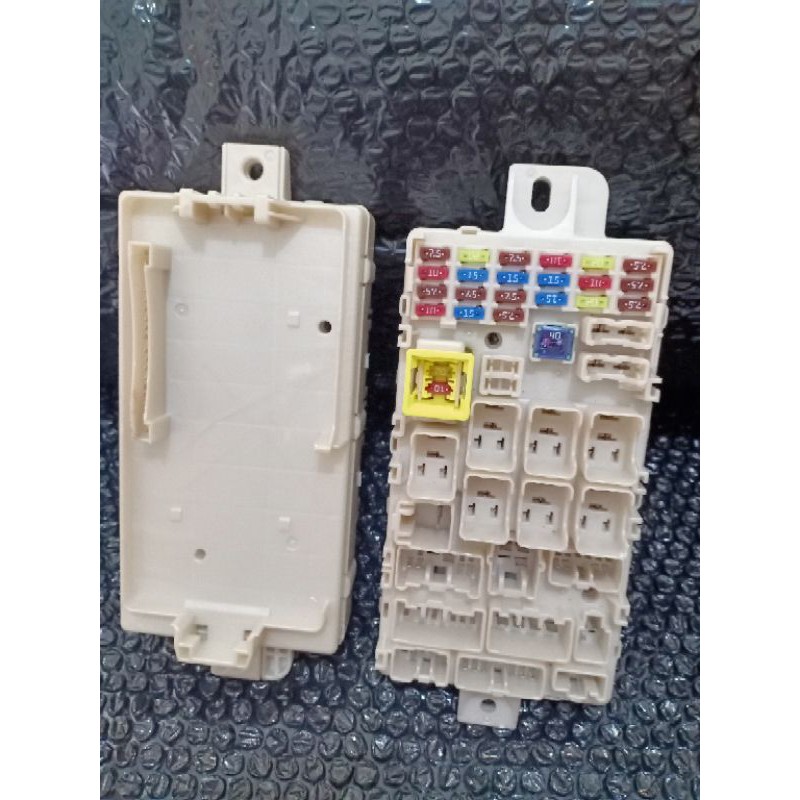 Jual fuse box sekring XPANDER | Shopee Indonesia