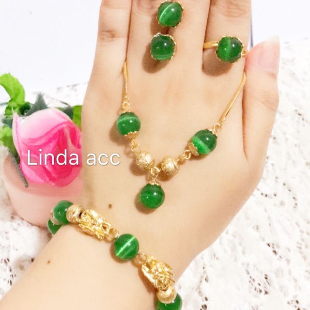 Jual permata giok. gelang naga karet mata kucing hijo 88 | Shopee Indonesia
