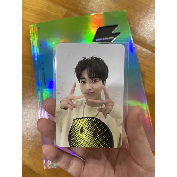 Jual Photocard Haruto TREASURE (ch3 black ver selca) | Shopee Indonesia