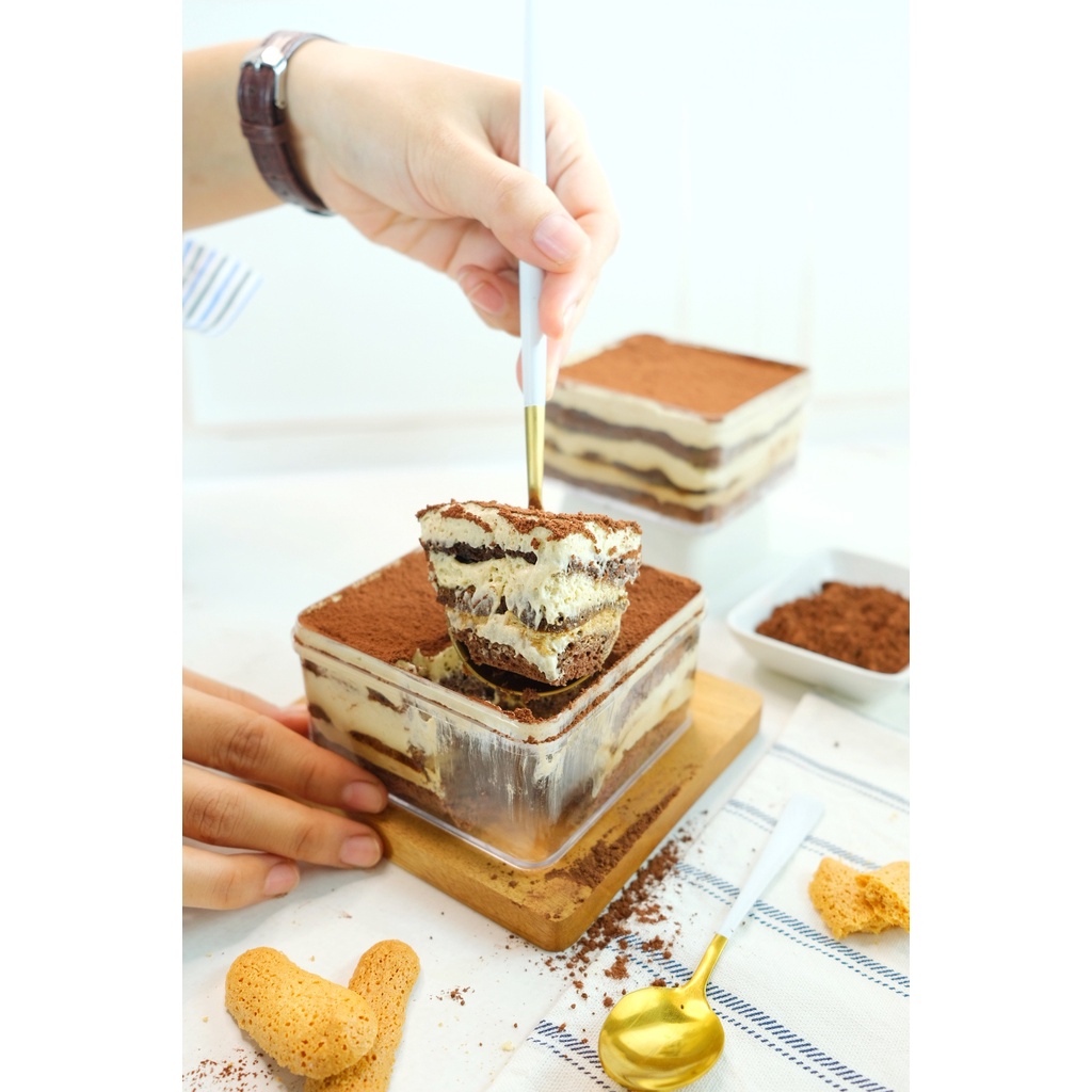 Jual Tiramisu Classic Dessert Box | Shopee Indonesia