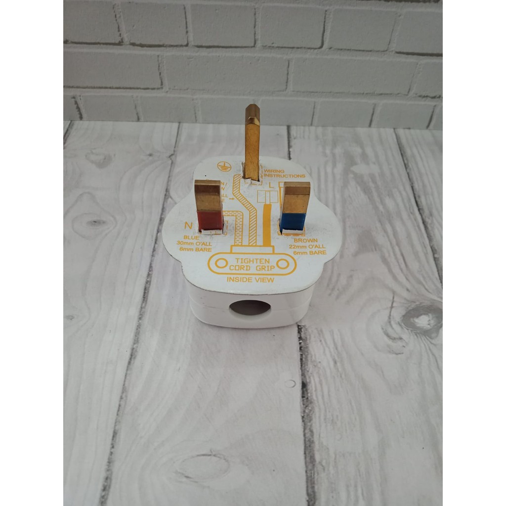 Jual STEKER AC 3 PIN V9548P - VISALUX | Shopee Indonesia