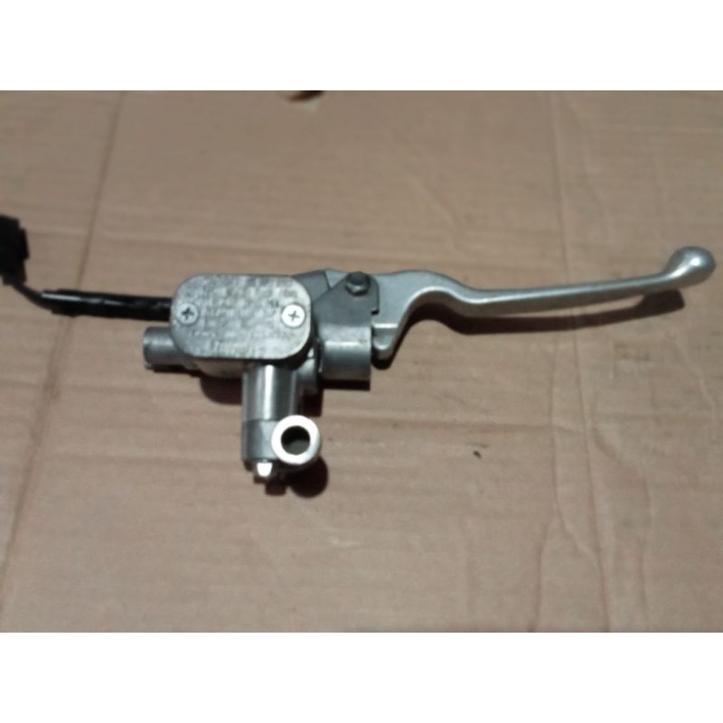 Jual master rem depan Yamaha Mio j Mio sporty original | Shopee Indonesia