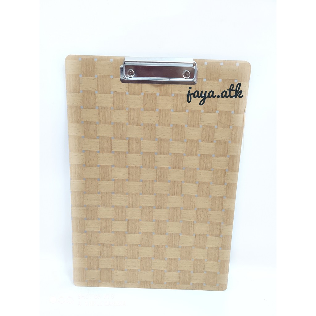 Jual CLIPBOARD KAYU PAPAN JALAN UJIAN KAYU PAPAN DADA MURAH F4 FOLIO ...