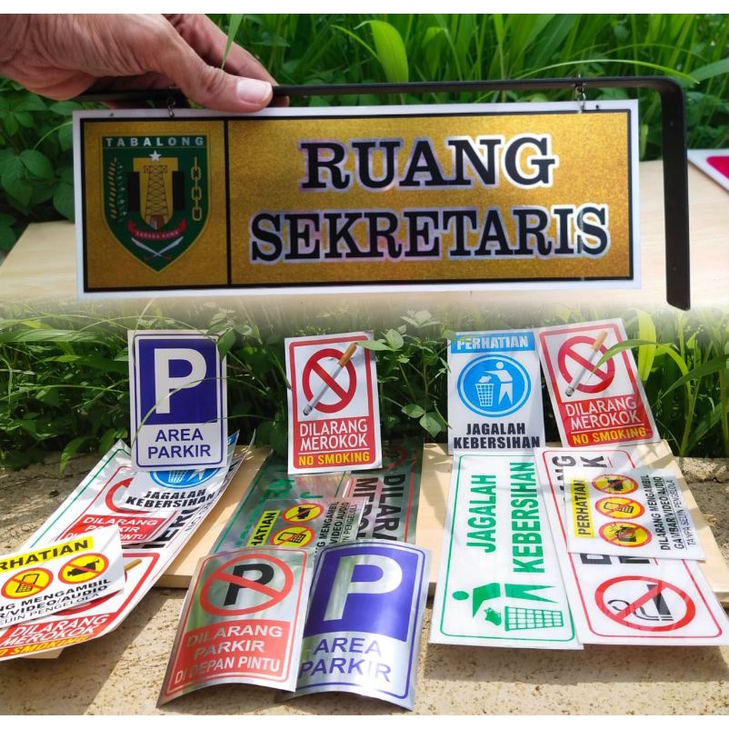 Jual Paket Papan nama ruangan (Papan akrilik, Besi siku), Siap pakai ...