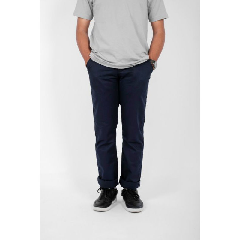 Jual Chino Pants Navy Blue Slim Straight - Celana chino panjang pria biru tua Non Stretch ...