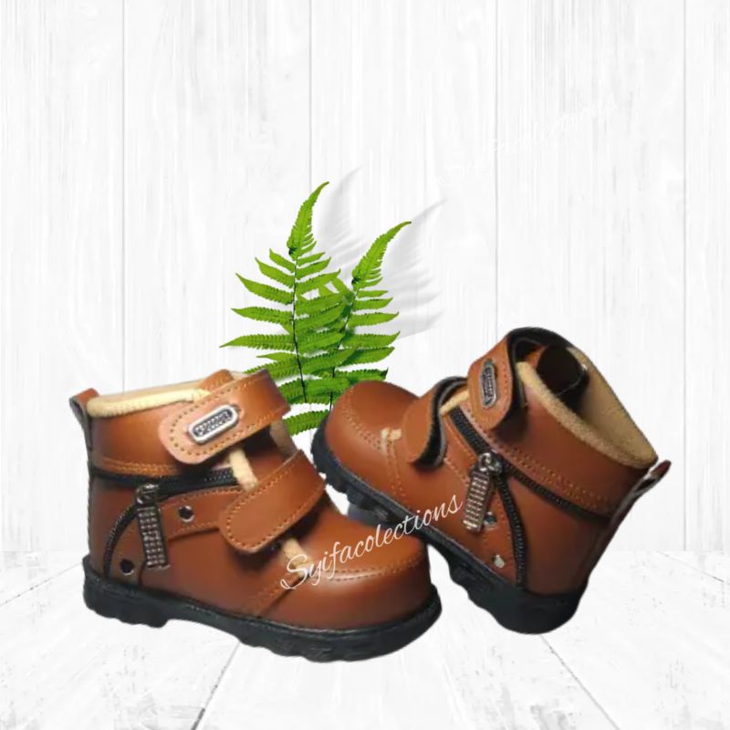 Jual sepatu bot anak laki-laki dan prempuan motip resleting kekinian ...