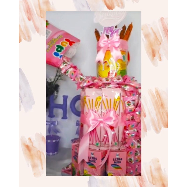 Jual Snack tart cake yupi tumpah 3 susun hadiah ultah wisuda | Shopee ...