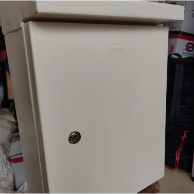 Jual Box Panel Listrik 20x20x12 Model Topi (Kunci Putar) IONEE | Shopee ...