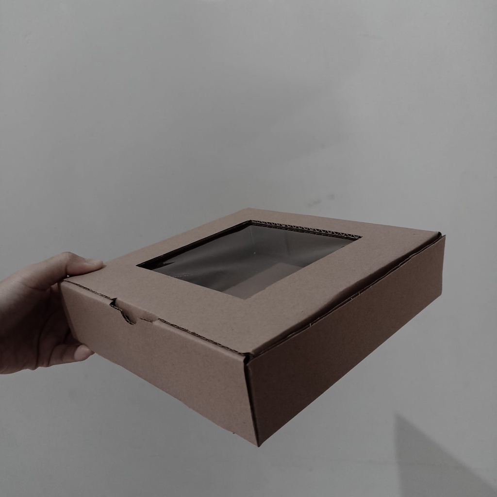Jual BOX MIKA 25x25x5 dan 25x25x7 kardus die cut, untuk kue hampers ...