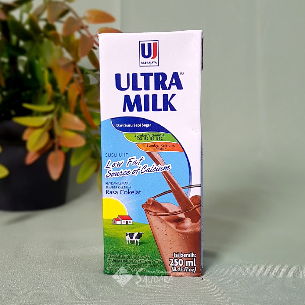 Jual Ultra Milk Susu 250 ml - Susu Lowfat UHT Kemasan Praktis Bebas Lemak | Shopee Indonesia