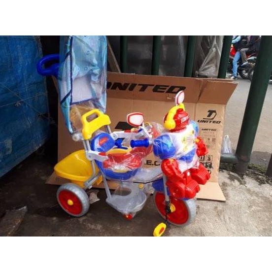 Jual Sepeda Roda 3 Family Robot F823FT dobel Musik | Shopee Indonesia