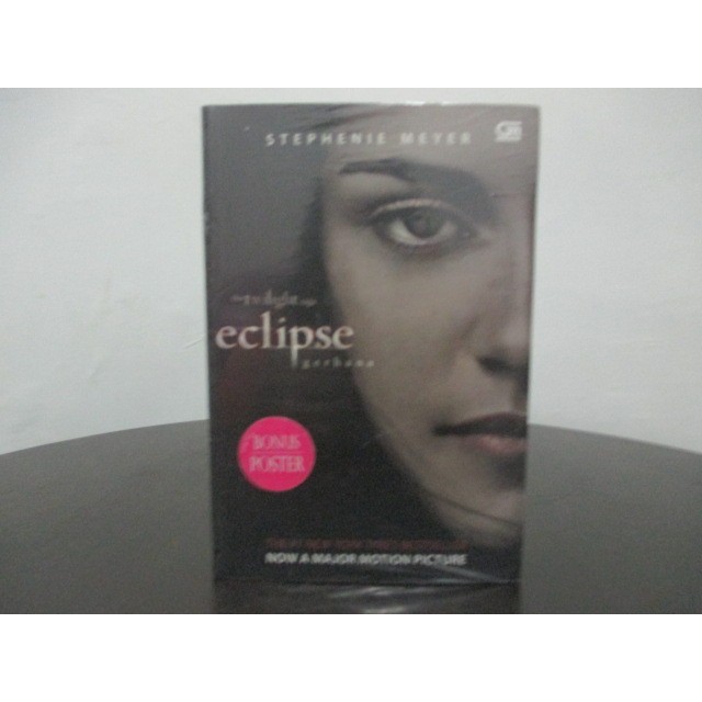 Jual Novel - Eclipse by Stephanie Meyer (Baru, Original) | Shopee Indonesia