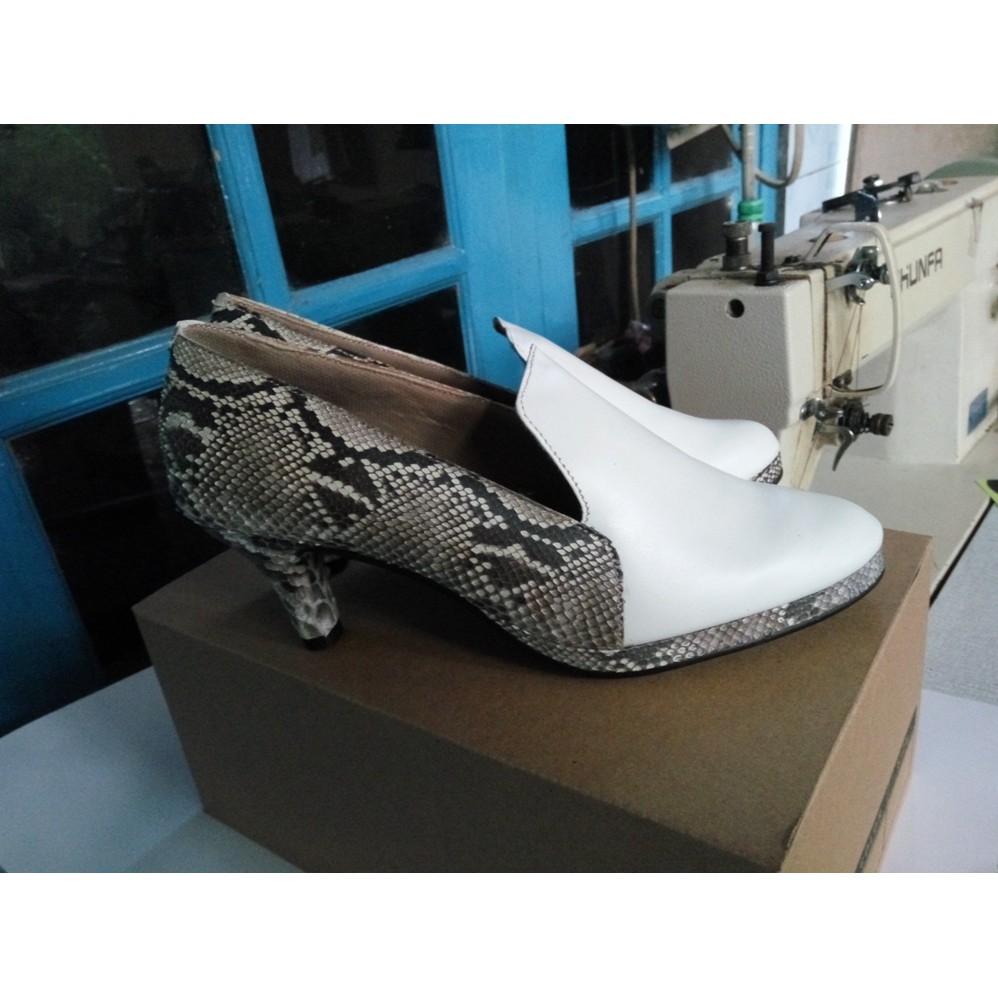 Jual Sepatu Hak Wanita Kerja / Pesta Kulit Ular Asli Kombinasi Kulit ...