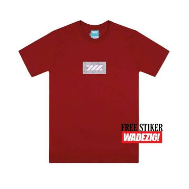 Jual WADEZIG! Kaos Pria Wdzg! Trauma Maroon | Shopee Indonesia