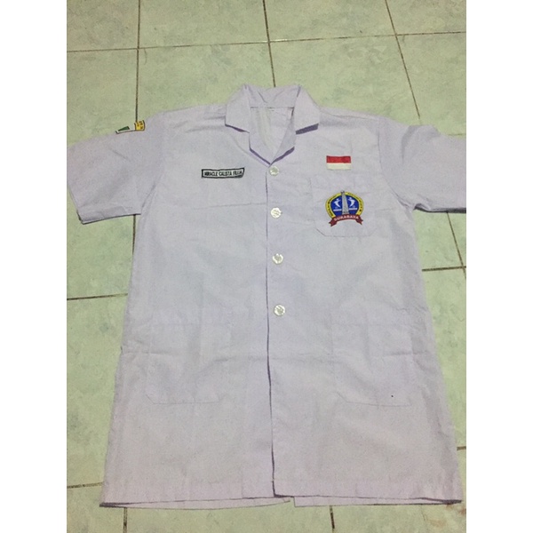 Jual seragam/baju lab anak SMP (preloved ) | Shopee Indonesia