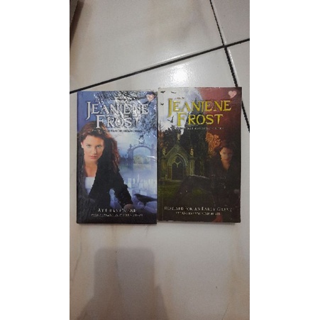 Jual Seri Night Huntress by Jeaniene Frost | Shopee Indonesia