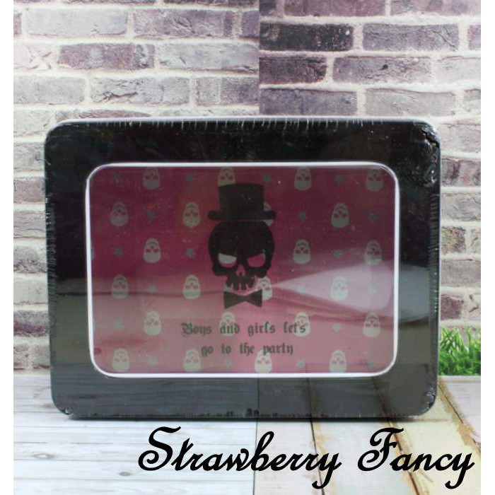 Jual Box Kaleng Mr skull (Warna Pink) | Shopee Indonesia