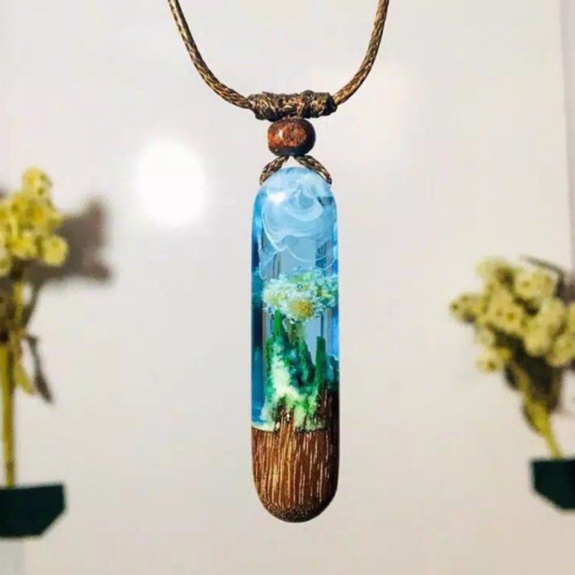 Jual Kalung PriaTali hitam bunga edelweiss asli dalam liontin resin ...