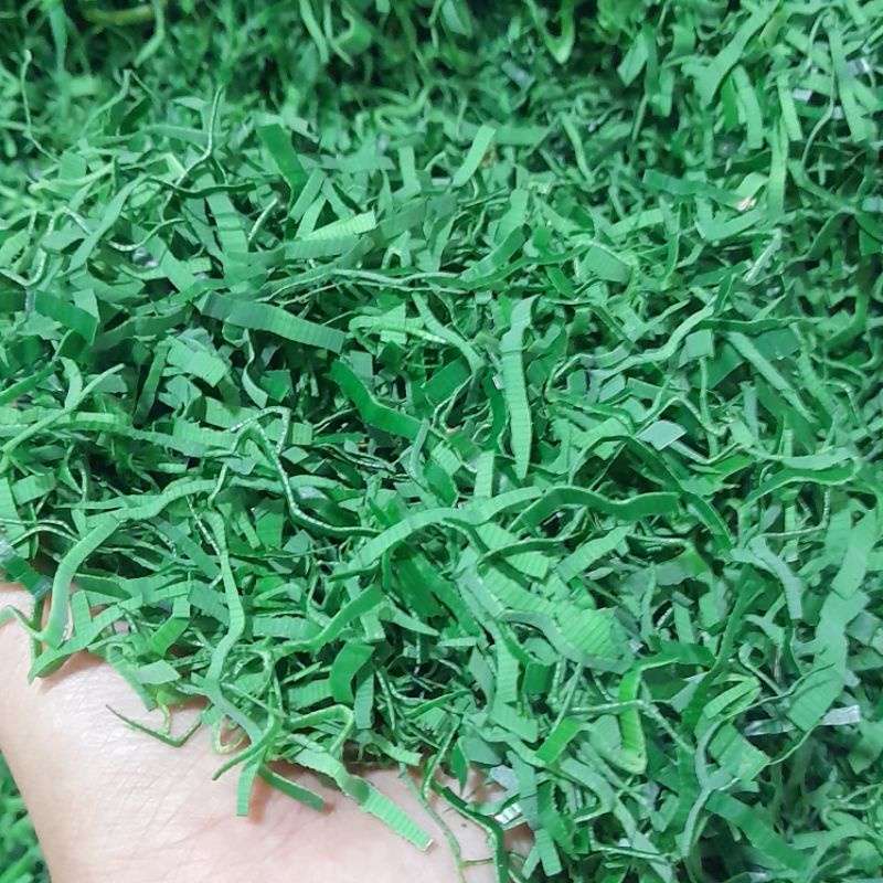 Jual Daun pandan iris untuk tabur makam Pandan potong / nyekar | Harga ...