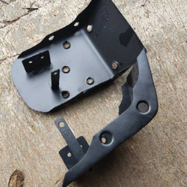 Jual Skidplate pelindung mesin bawah engine guard kolong motor scorpio ...