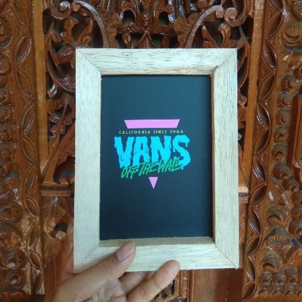 Jual Frame + Poster + Laminasi Glossy/Doff + Art Paper | Shopee Indonesia