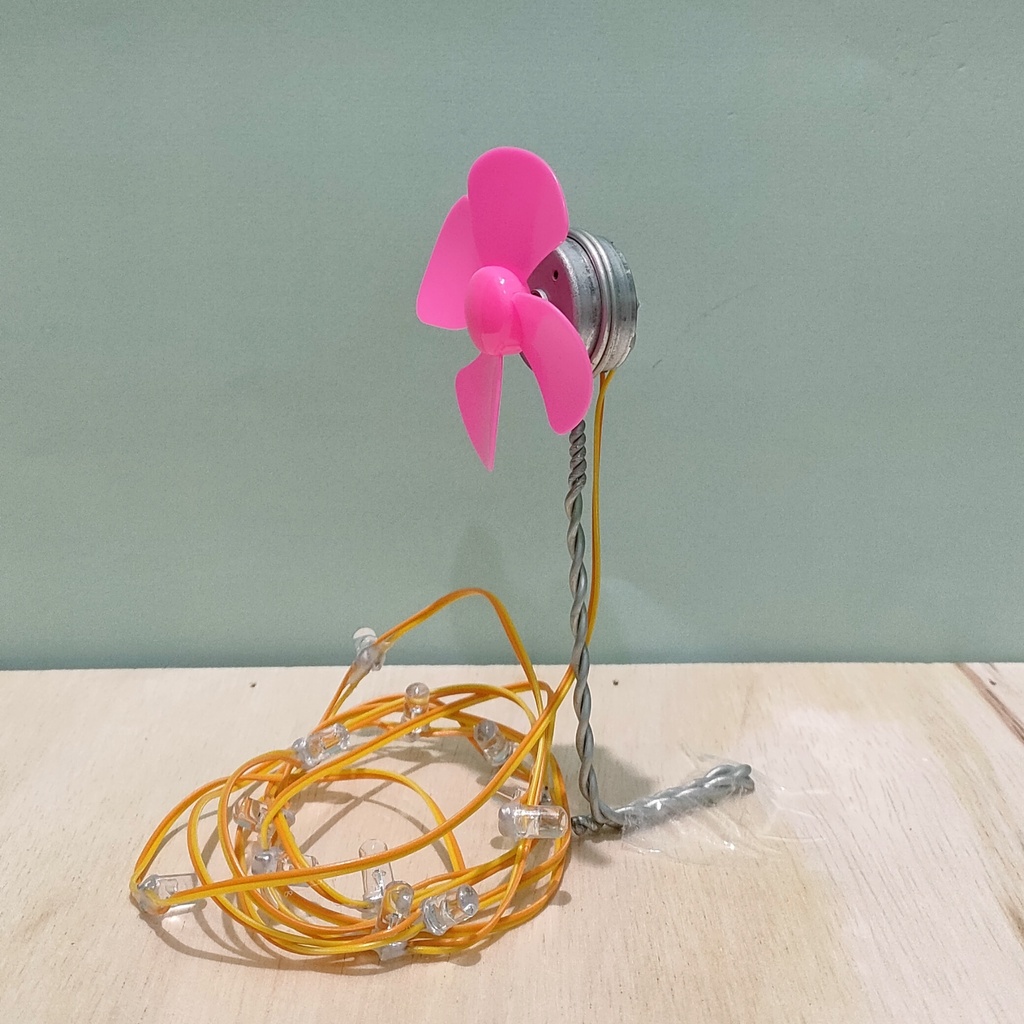 Jual Turbin Angin Mini Generator Listrik DC 12 LED RGB Kincir ...