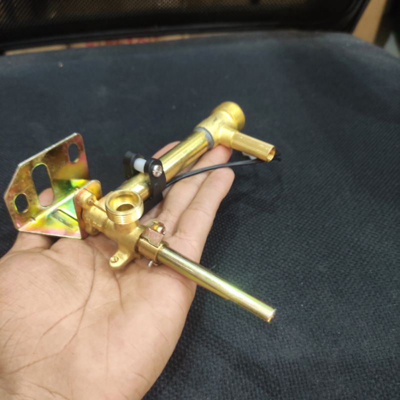 Jual Pipa Inlet (B) Saluran Masuk Air Water Heater Gas LPG Kuning ...