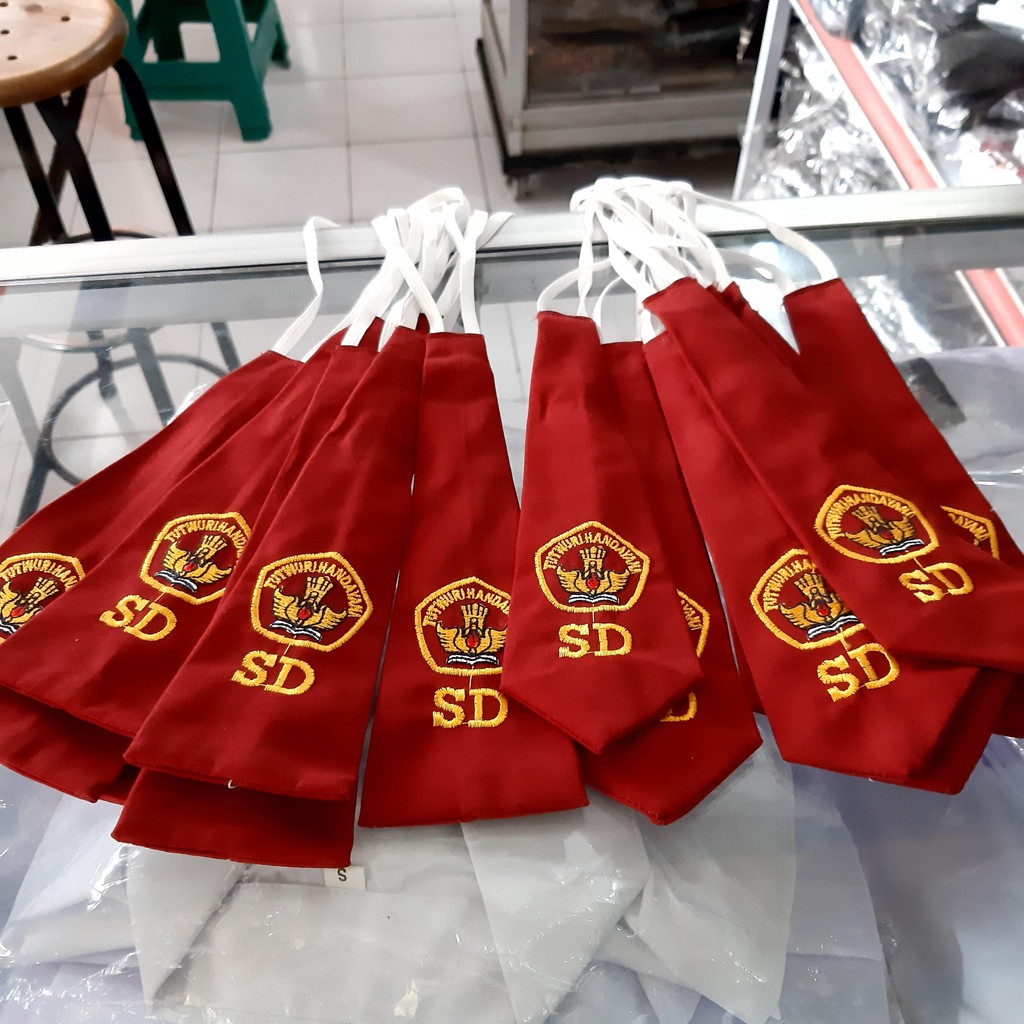 Jual Dasi SD Merah Bordir Famatex Laki-laki dan Perempuan - Dasi Pria ...