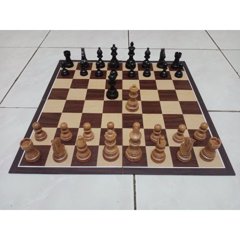 Jual Buah catur kayu type DGT satu set | Shopee Indonesia