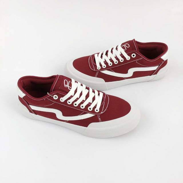 Jual Patrobas Ivan Low Maroon | Shopee Indonesia