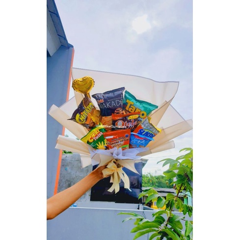 Jual BUKET SNACK/BUKET COKLAT/BOUQUET SNACK/SNACK TOWER/KUE ULANGTAHUN ...