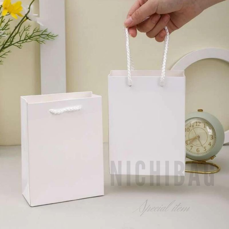 Jual LUXURY PAPER BAG SUPER BLACK PREMIUM 12×5×16 | PAPER BAG SOUVENIR ...