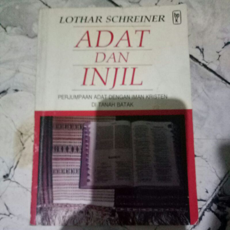 Jual Buku adat dan injil perjumpaan adat dengan iman kristen di tanah ...